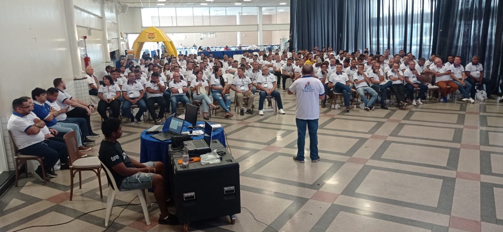 Homenagens Marcantes: Gerentes Recordam o Legado de Jorge Batista ...